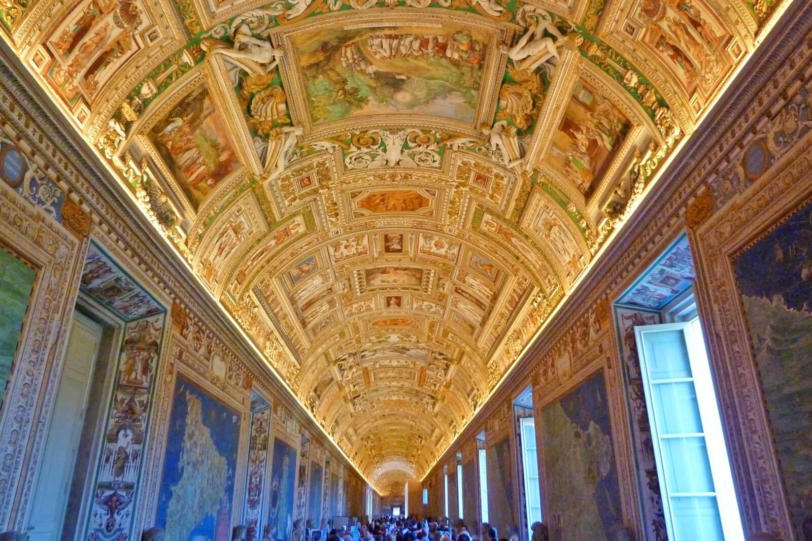 The 10 Best Galleries and Museums to Visit in Italy - CampingComfortably